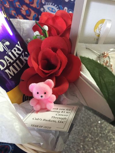 Cubs Baskets - Personalized Gifts, Gift Baskets, Wedding Gift Ideas